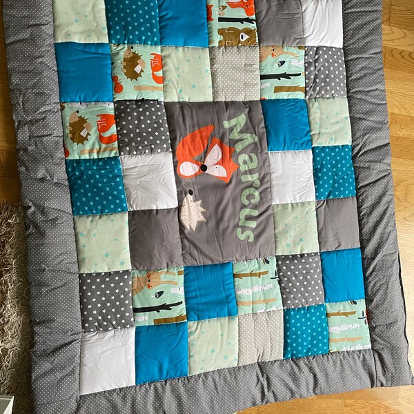 Baby blanket, quilt, Patchworkdecke, Krabbeldecke, Kinderdecke,DECKE Fuchs und Igel nach IHREM ...