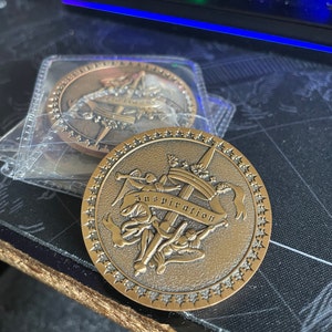 DND PALADIN COIN Large Dungeons and Dragons Charachter Coin - Etsy