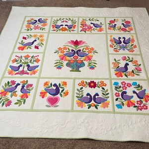 Bountiful Block 3 - Etsy