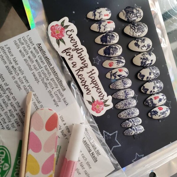 Chinese Porcelain Nails, Fake Nails, Press on Nails. Chinese Tea Pot ...
