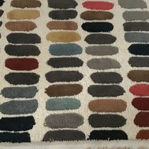 Cream-white Oval Shaped Tufted Rug Wool Handmade Area Carpets for ...