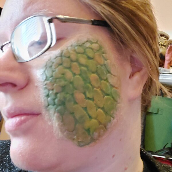 Asymmetrical Reptile Prosthetic Set (lizard / Snake / Iguana / Dragon ...