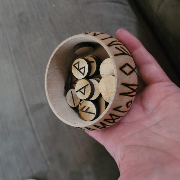 Hand Turned Alder Box of 24 Wood Runes Round Small Viking Runes Rune ...