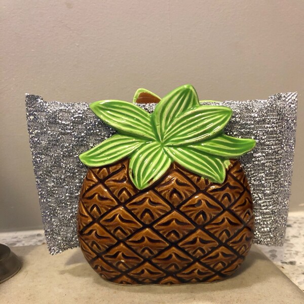 1980s Ceramic Nativity Set in Ivory by Duncan Enterprises, 18 Pieces ...