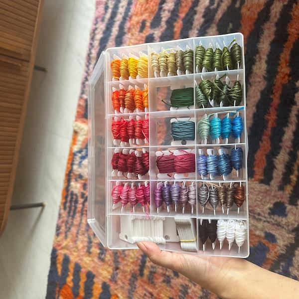 DMC Storage Box for Floss/embroidery Thread Bobbins+ 50 Free Bobbins ...
