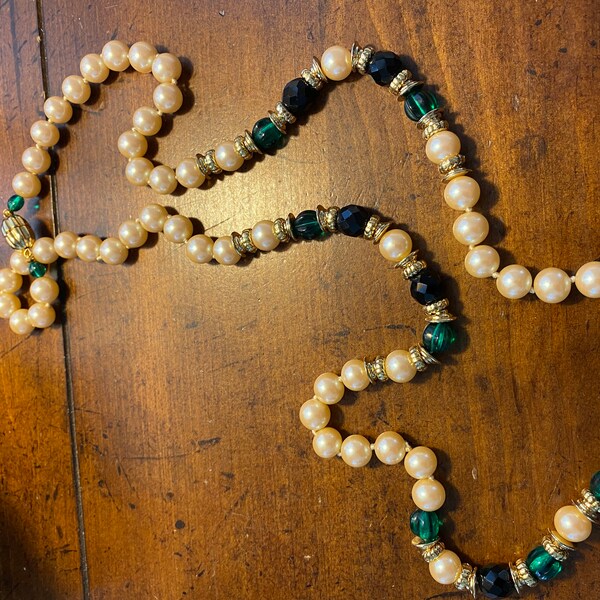 Vintage Margarita Design for SPECTRUM DESIGN GALLERY Fabric Sold by the ...