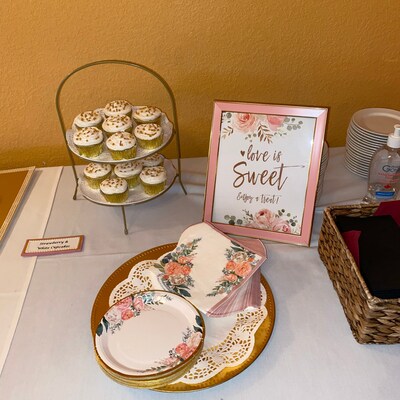 Love is Sweet, Please Take a Treat Sign, Printable Desserts and Sweets ...