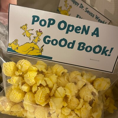 Dr. Seuss Week Read Across America Dr. Seuss Treat Bag Toppers Cat in ...