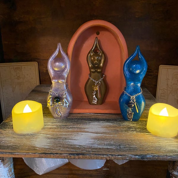 Arch Display Shelf for Crystals, Curio Shrine Altar, Wall Decoration in ...