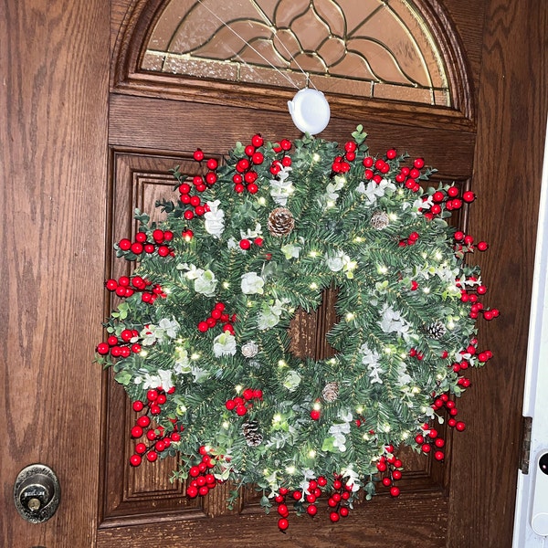 Very Merry Berry Holiday Wreath, Large Festive Wreath, Holiday Light ...