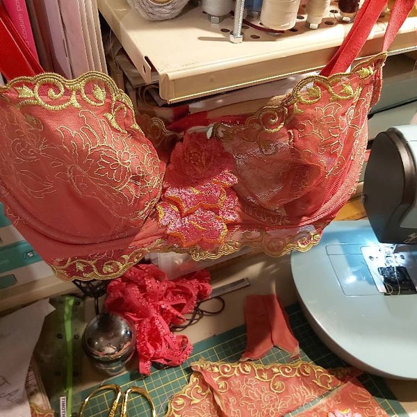 Peaches Balcony Bra Sewing Pattern | Underwired Lingerie (PDF Download ...