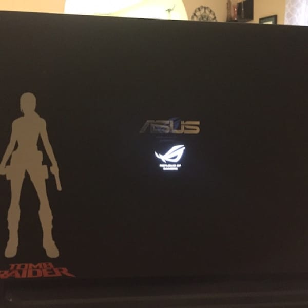 Tomb Raider Lara Croft Vinyl Decal Sticker - Etsy