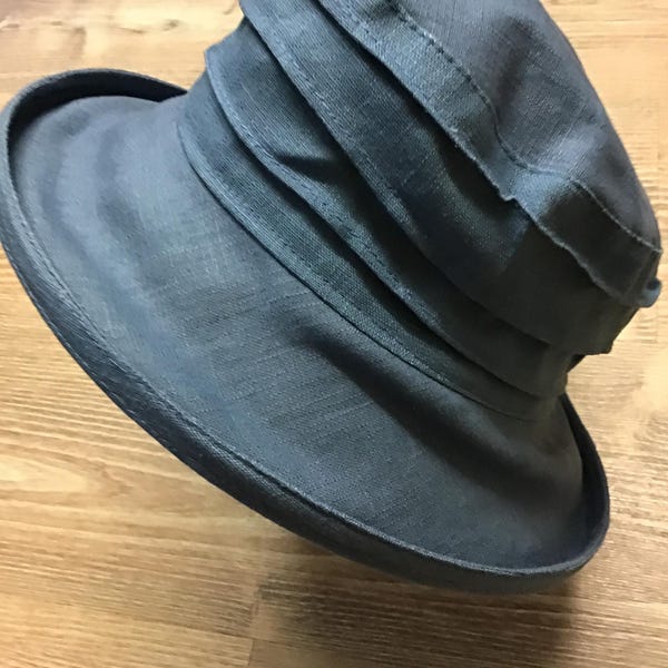 Claret Red Rainhat, Crushable Waterproof Bucket Hat, Wine Colour PVC ...