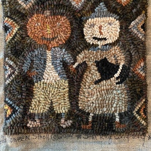 Star Rug Company Antique Sheep With Berries Rug Hooking Pattern - Etsy