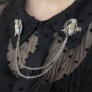 Bronze Collar Pin With Leaves and Chains, Lapel Pin Elegant Gothic ...