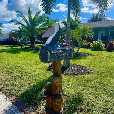 Custom Handmade Wooden Flamingo Mailbox - Etsy