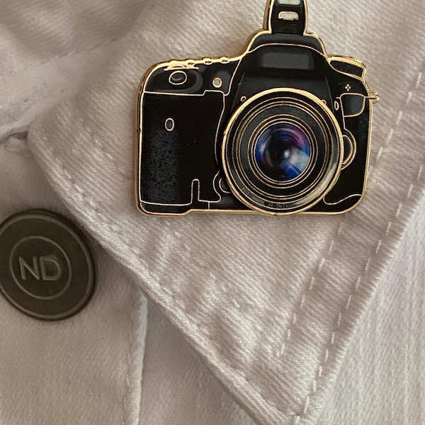 DSLR Camera Enamel Pin, Spinning Lens, Photographer Gift - Etsy