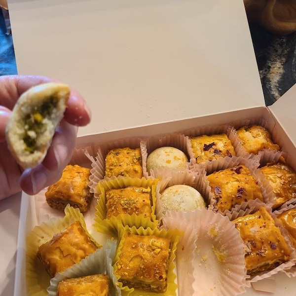 Assorted Baklava & Maamoul Package, Sampler Baklava Package, Mixed ...