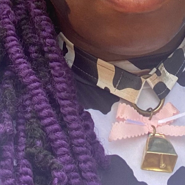 Moove Along Cow Choker - Etsy