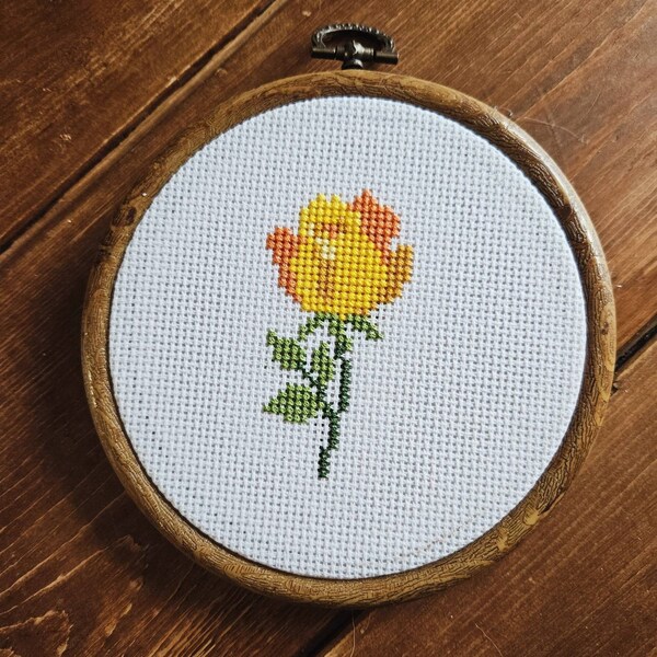 Mini Cross Stitch Pattern. Rose. Counted Cross Stitch Chart. Flower ...