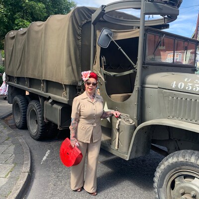 1940s 1950s Style Teatimer Tea Timer Blouse Tutti Frutti on - Etsy