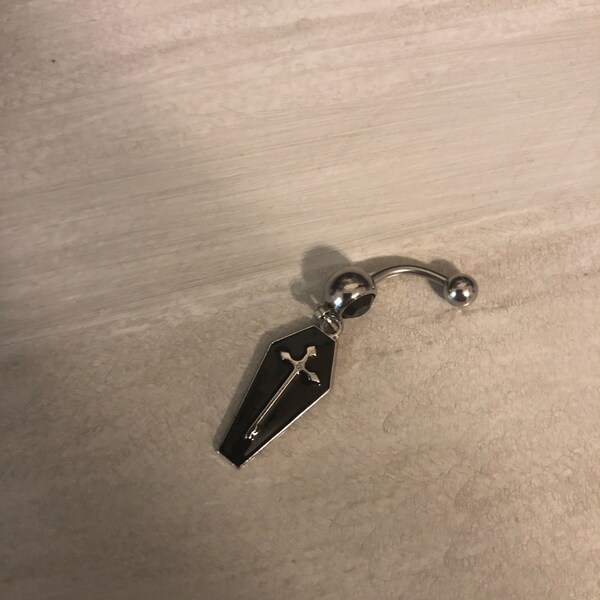 Minimalist Ladybug Belly Button Ring - Gold Tone - 14 Gauge - Etsy