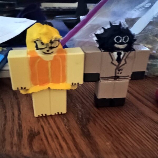BIVE -- 3D Printed + Painted 5 Inch ROBLOX Regretevator Figure - Etsy