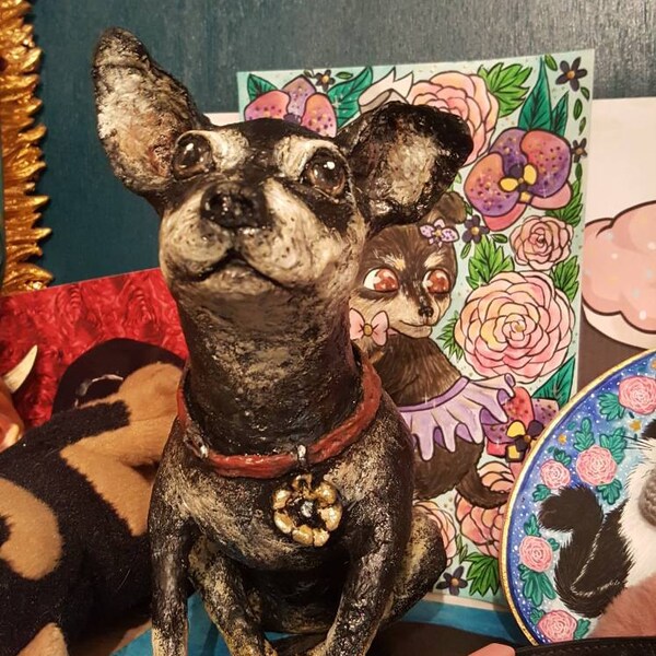 Paper Mache Bull Sculpture Decorative Figure for Home Gift for Him and ...