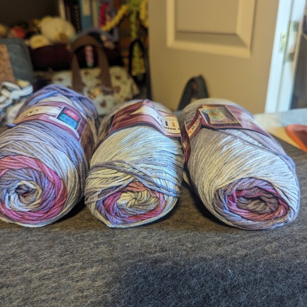 Picasso Rainbow Ice Yarns Self-striping Fuzzy With Subtle Sheen ...