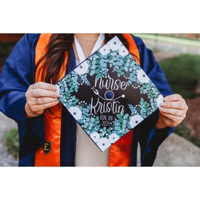 Custom summer Bouquet Graduation Cap Topper, Nursing Graduation Cap ...