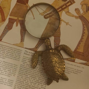 Antiqued Brass Sea Turtle Magnifying Glass, Coastal Decor - Etsy