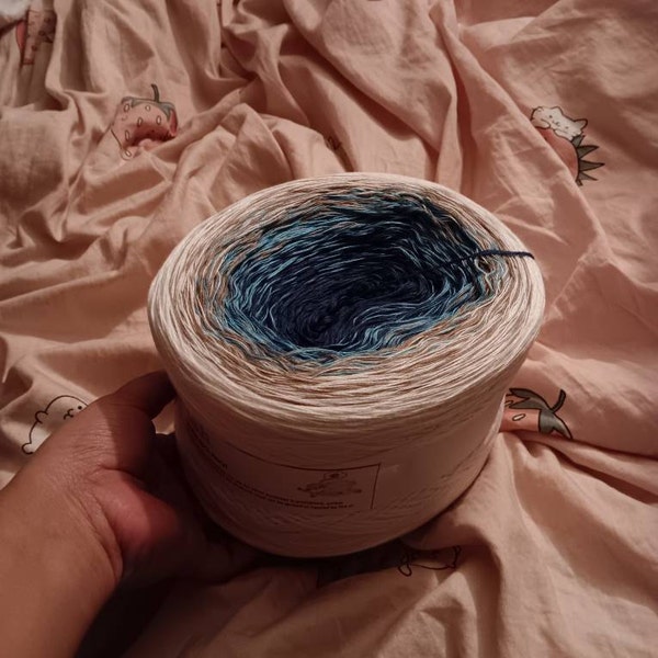 Born in the USA Red White and Blue Yarn Flag Yarn Wolltraum Yarn ...