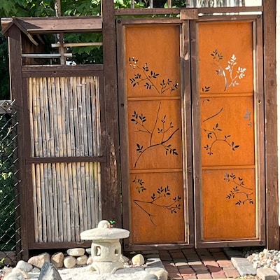 Honey Bees and Honeycomb Rusty Privacy Screen Garden Panel - Etsy