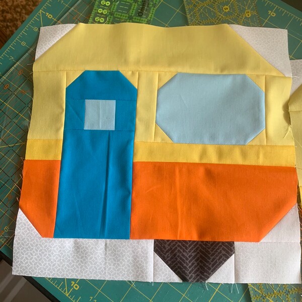 PDF Pattern Retro Camper Quilt Block Pattern, Traditional Quilt Block ...