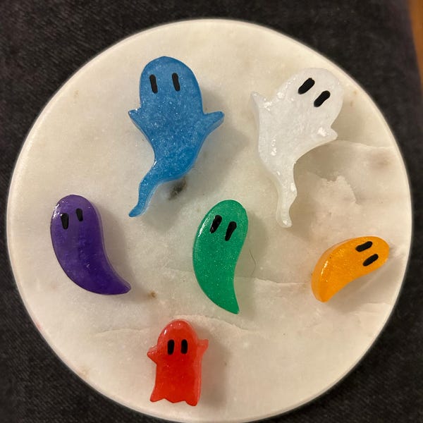 A Haunting of Ghosties - Magnets - Set of 5 or 10 Ghost Magnets ...