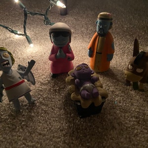 Zombie Nativity Set of 5 Figurines | Resin Christmas Decor | Funny ...