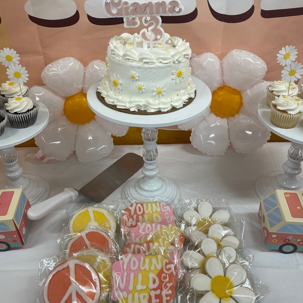 Retro Cake Topper | Hippie | Flower Power | Personalized Cake Topper ...