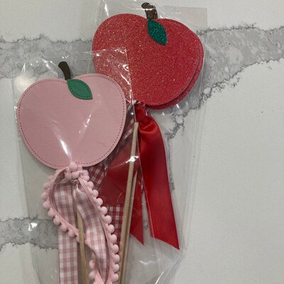 Apple Wand in Red, Pink or Green Back to School Photo Prop, 1st Day of ...