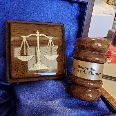 Personalized Engraved Gavel Set With Piano Finish Wood Gift Box ...