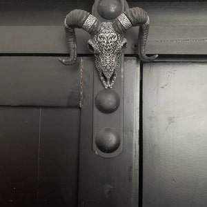 Alien Engineer Artifact Wall Decor - Etsy