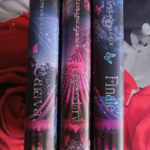 Caraval Bookmark Set - Etsy