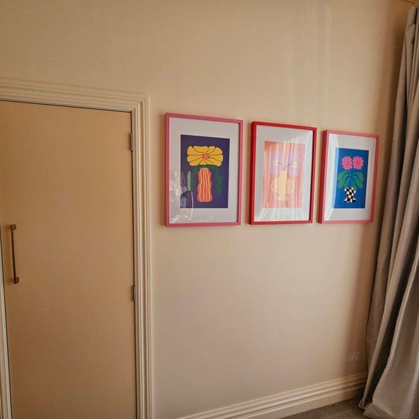 Retro Groovy Wall Art Set of 20, Groovy Flowers Gallery, Colorful Wall ...