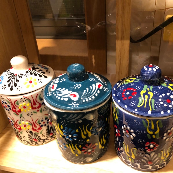 Set of 3 Ceramic Spice Jars Set With Lid Customize Decorative Spice ...
