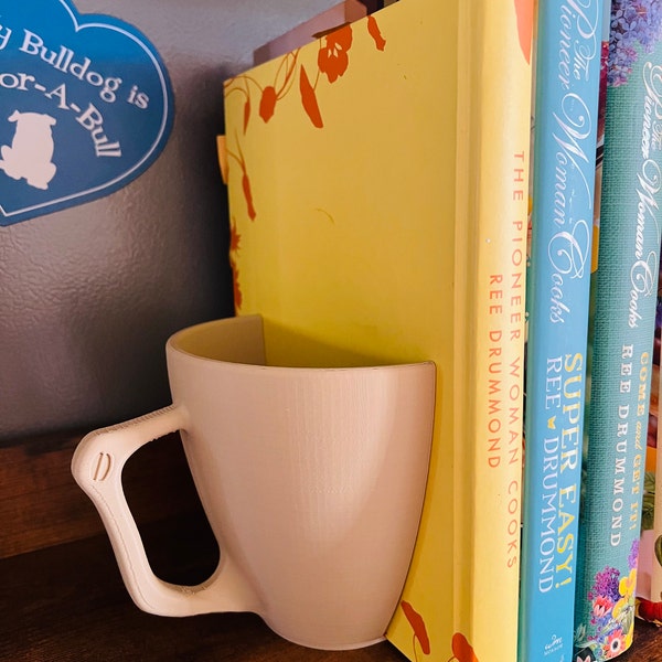 Coffee Cup Bookend – Tea Lover Gift, Minimalist Bookshelf Decor, 3D ...
