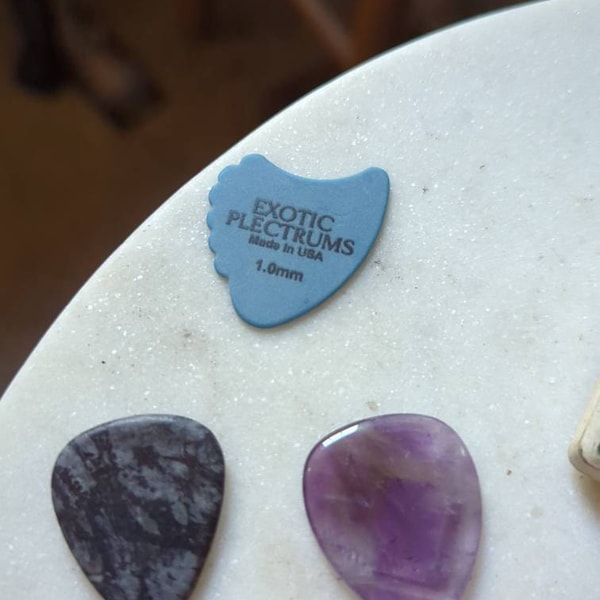 Teak Wood Guitar or Mandolin Pick - 3.0 Mm Ultra Heavy Gauge - Round ...