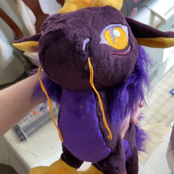 Dragon Eyes #9 Machine Embroidery File Design for Plush 7 Sizes Chinese ...