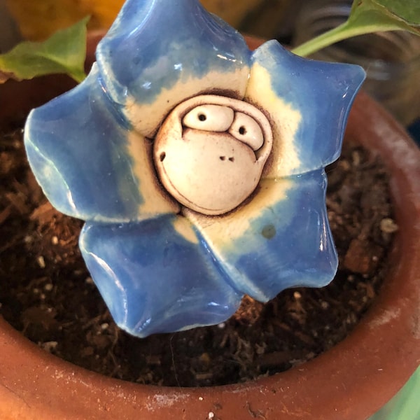 Planter Creep Medium Flower Handmade Stoneware - Etsy