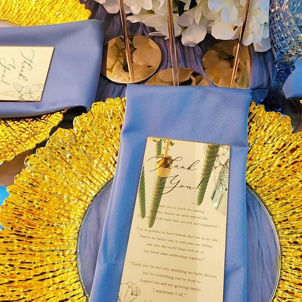 Acrylic Wedding Menu Card, Acrylic Round Shiny Menu, Blue & Pink Menu ...