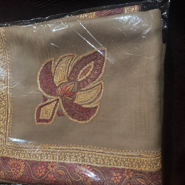 Kashmiri Aari Embroidery 100% Pure Wool Scarf, Cashmere Wrap, Kashmiri ...