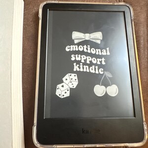 Kindle Lock Screen: Emotional Support Kindle With Stars, Kindle Screensaver, Kindle Wallpaper ...
